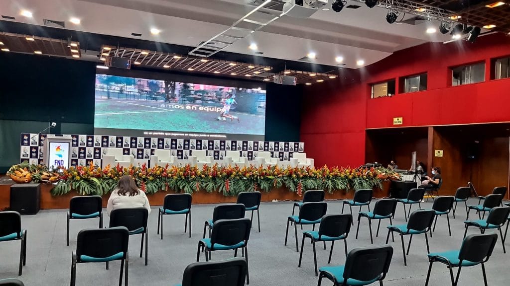 Postulación trabajos - WCMS x CIII